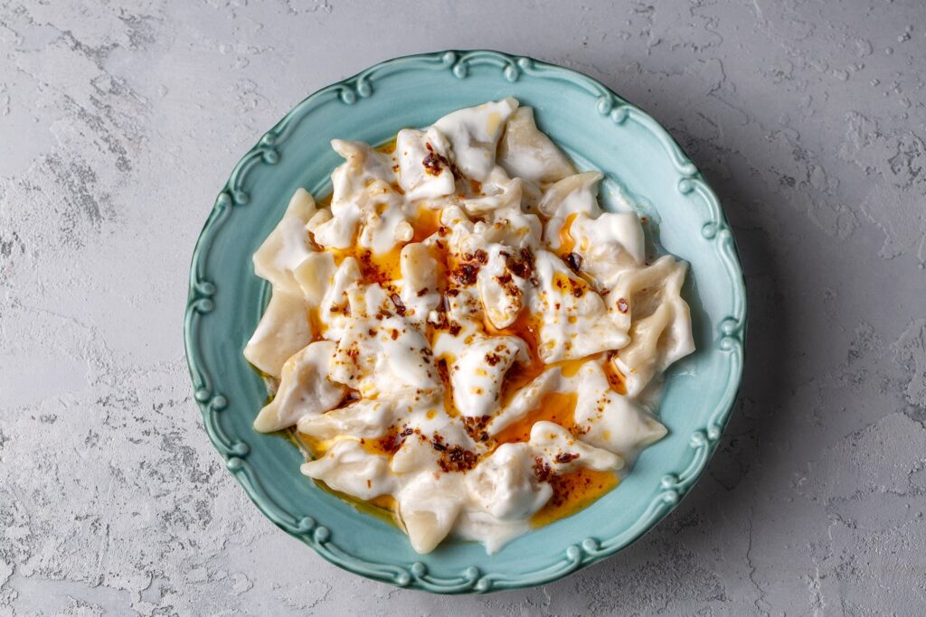 Manti: Das weltweit beste Gericht mit Joghurt